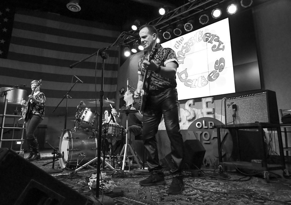 Bandees-OKC, Bandee's Barbecue & Bandee's Live, Oklahoma City, 3 ...