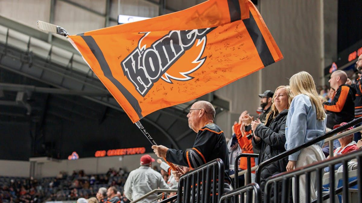 ECHL Central Division Semifinals: Iowa Heartlanders at Fort Wayne ...