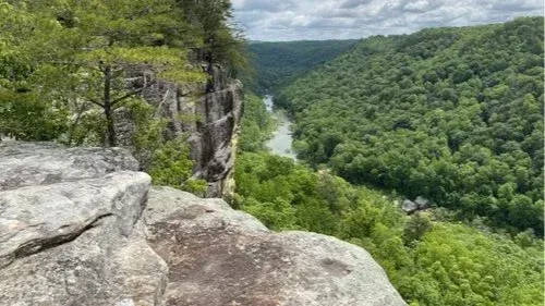 Angel Falls Overlook Trail & Grand Gap Loop Trail at Big South Fork 13 ...