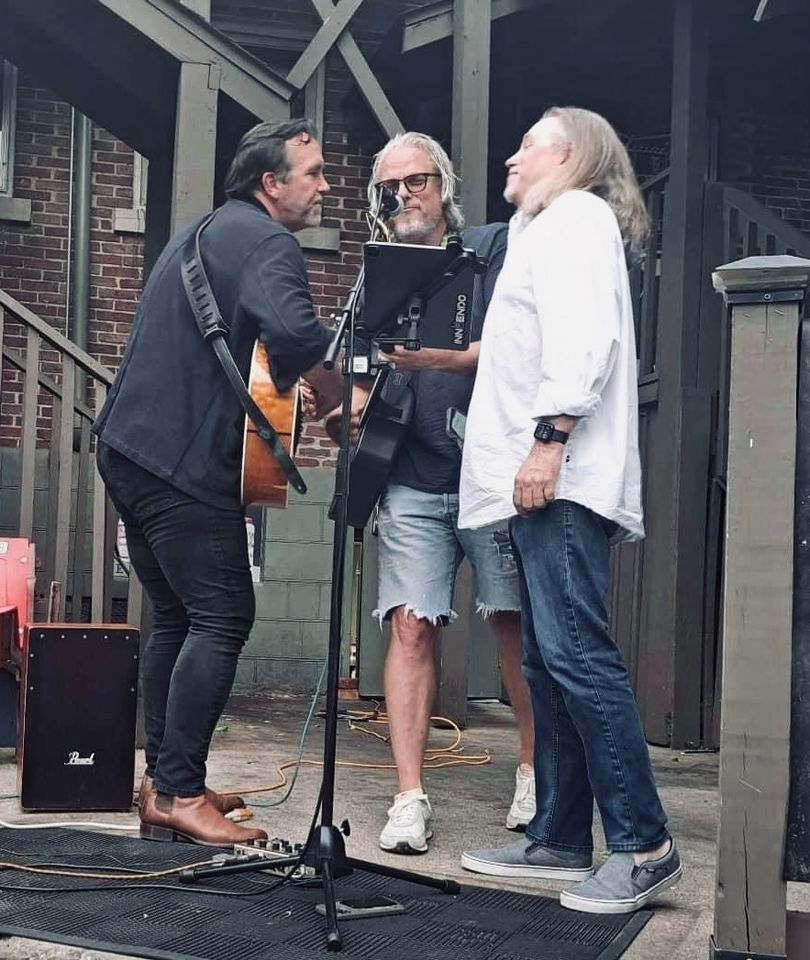 Paul, Brian, & Craig LIVE @ SBC, Springfield Brewing Company, 8 October ...
