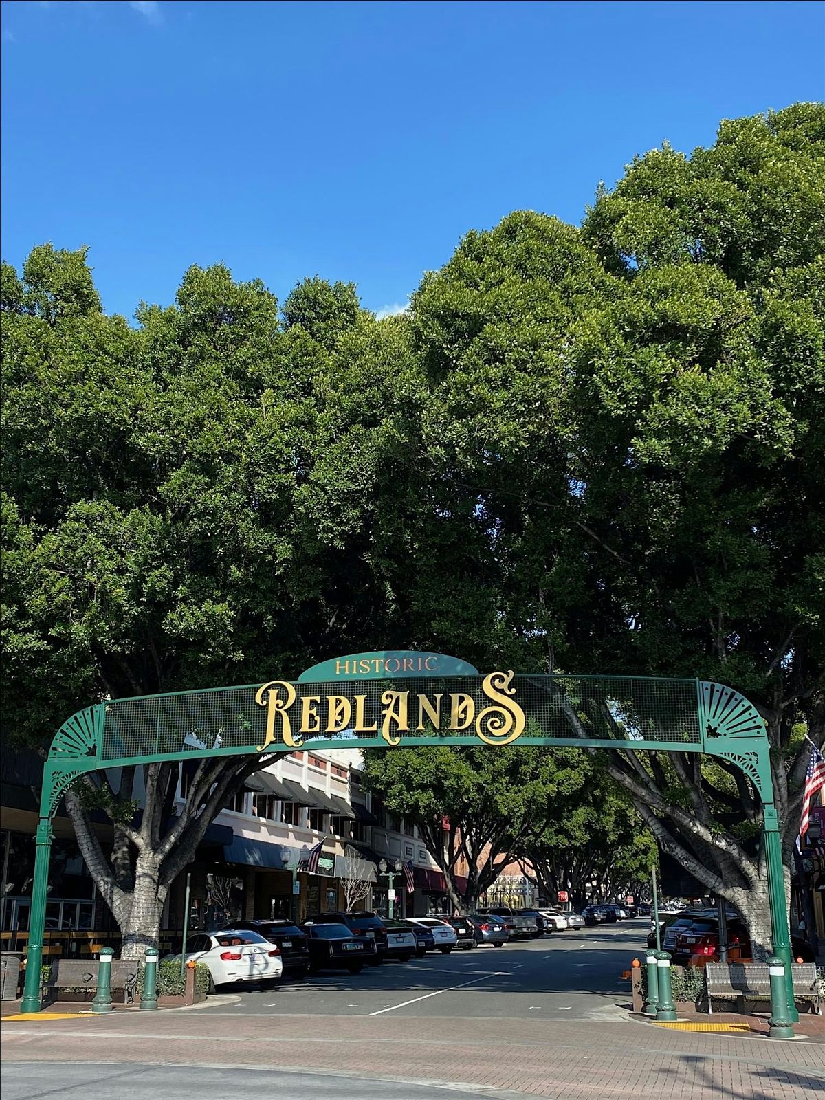 Walking Tour of Historic and Architectural Redlands, Ed Hales Park ...