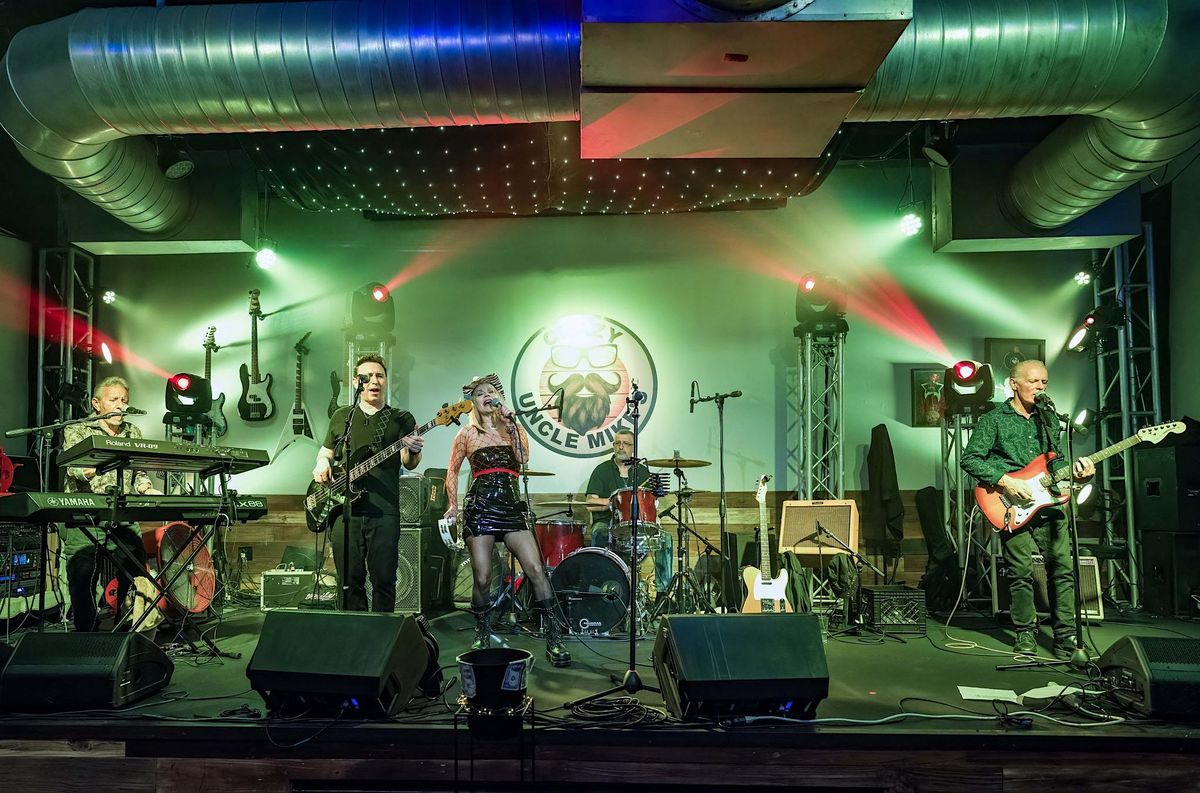 Crazy 80s Band