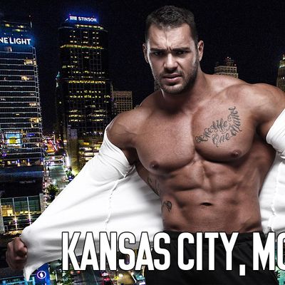 Muscle Men Male Strippers Revue & Male Strip Club Shows Kansas City, MO ...