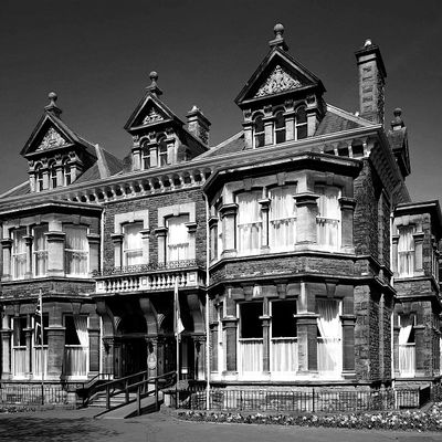 Overnight Ghost Hunt - Mansion House, Cardiff - Ghostly Nights, Mansion ...