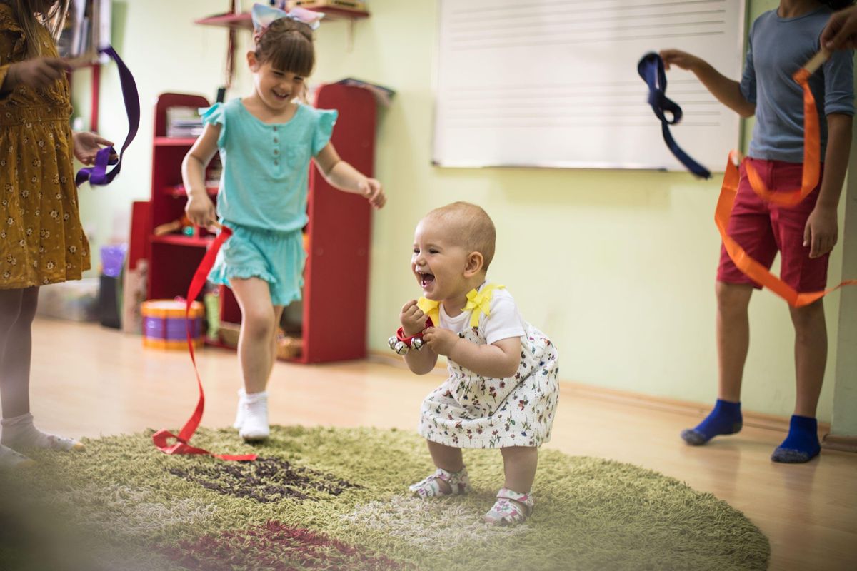 Strathpine Kids Club: Making Rainbows Classes, Strathpine Centre, 31 ...