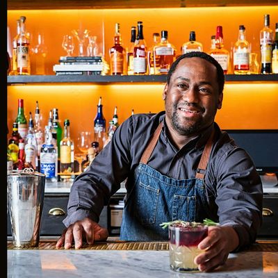 Meet the Bartender | Cocktail Class with Manny, The Study at Morrison ...