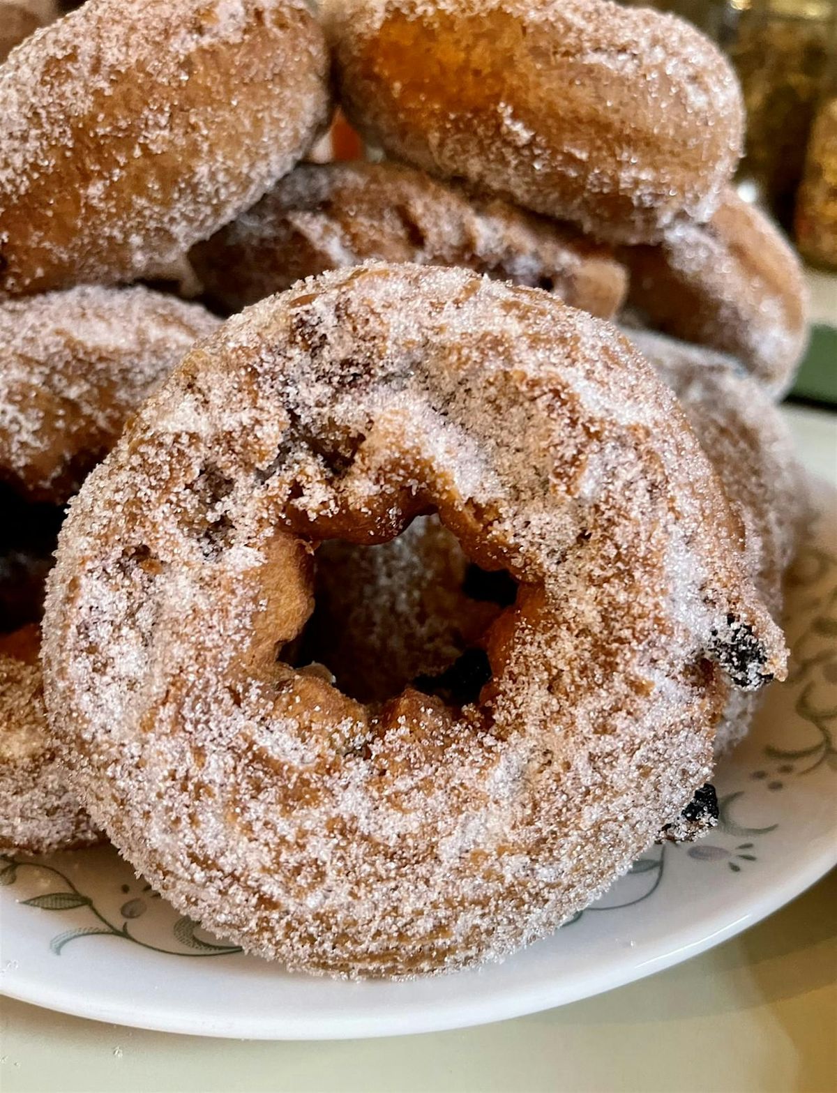 Old Fashioned New England Donut Making Class at Starboard Farm, 1543 ...