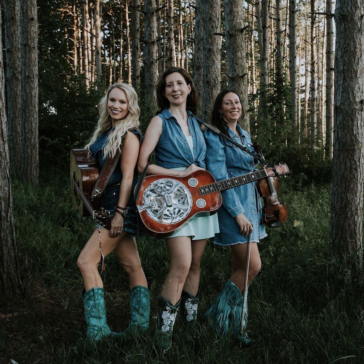 FOX CROSSING STRING BAND with TANK AND THE BEEZ, THE VENUE, Aurora, 10 ...