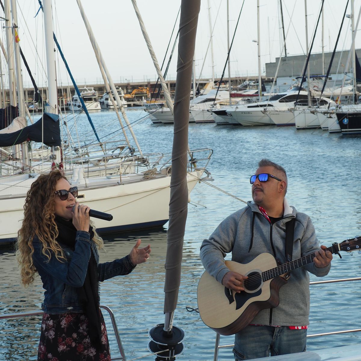 Open Live Music Sunset, BlueMagicCat - ChartersBCN, Barcelona, 27 ...