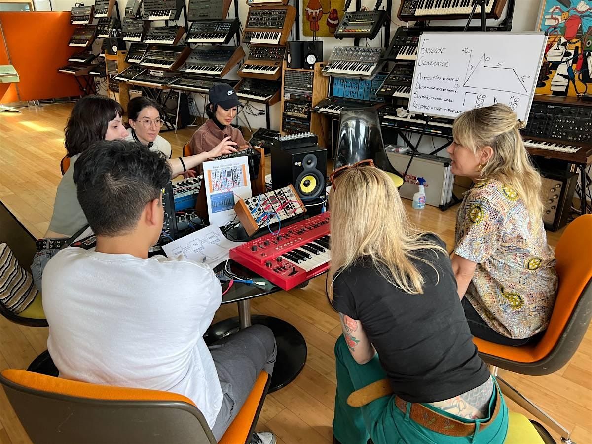 Hands-On Fundamentals of Synthesis Workshop, Vintage Synthesizer Museum ...