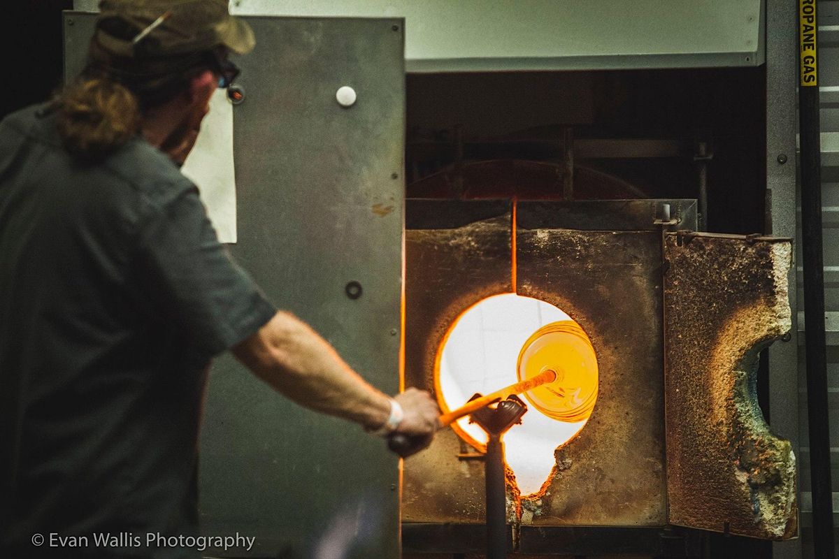 Free Glassblowing Demonstrations: November Open Studios Night 2024, SiNaCa Studios - School of ...