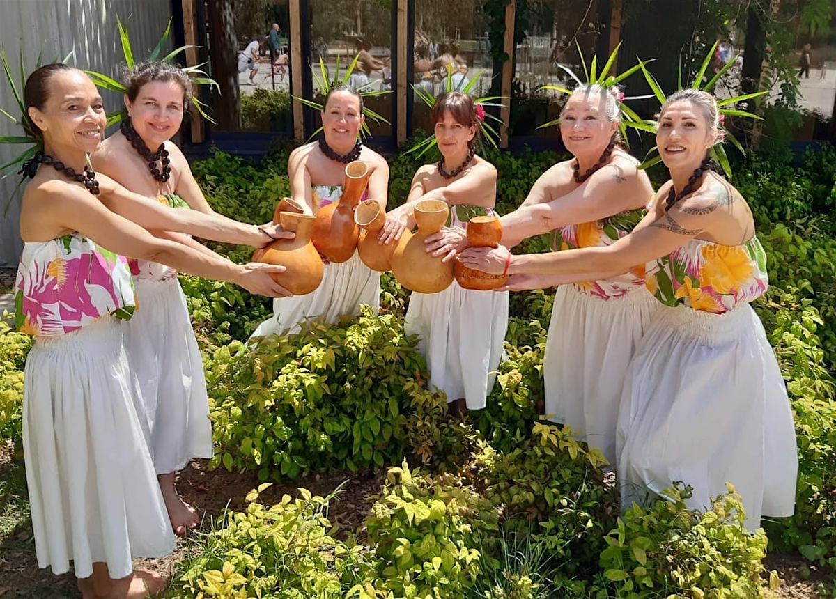 HULA Dance From HAWAII, Centre Cívic Parc Sandaru, Barcelona, 5 June ...