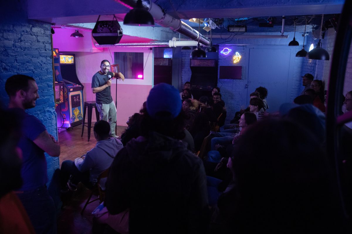 Puff Puff Pass A Very Green Comedy Show Plus Burgers, Sunflower Glass ...