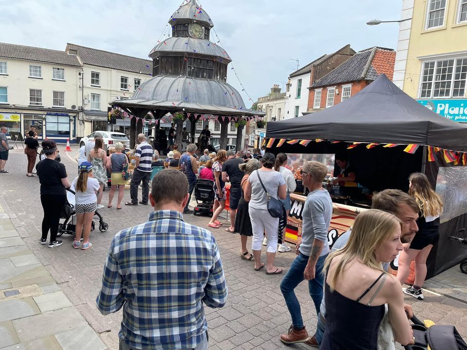 North Walsham Street Feast , North Walsham Market Place, Coltishall, 15 ...