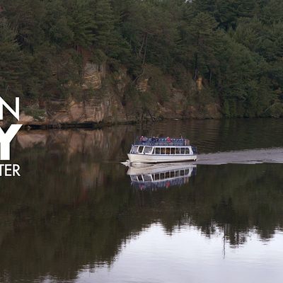 Upper Dells Boat Tour: Wisconsin Dells, 107 Broadway Ave, Wisconsin ...
