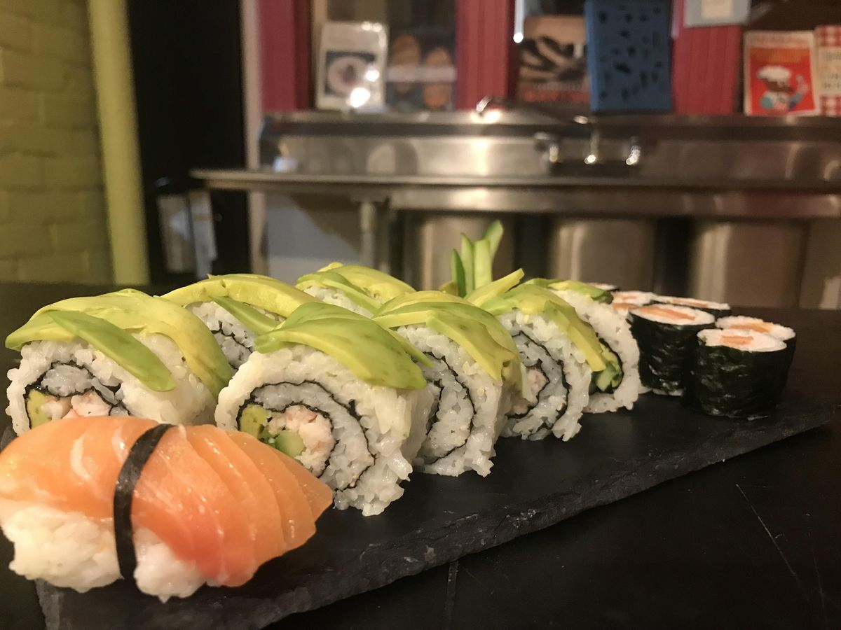 Hands on cooking class date night : Oh my Sushi beginners, Bravo Maine ...