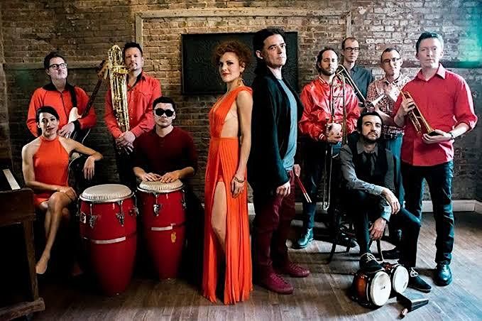 Fiesta de solteros con baile de salsa/single party, salsa dancing ...