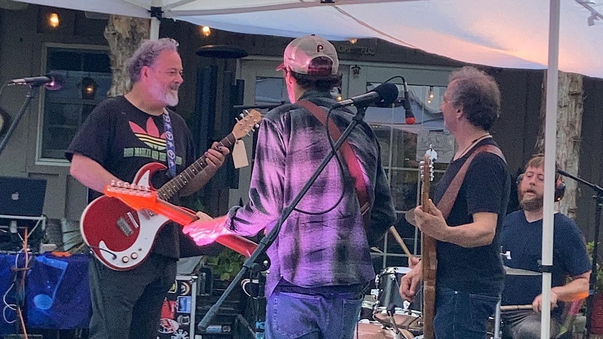 Band of Changes at Hillbilly Hall, Hillbilly Hall, Hopewell Township, 8 ...