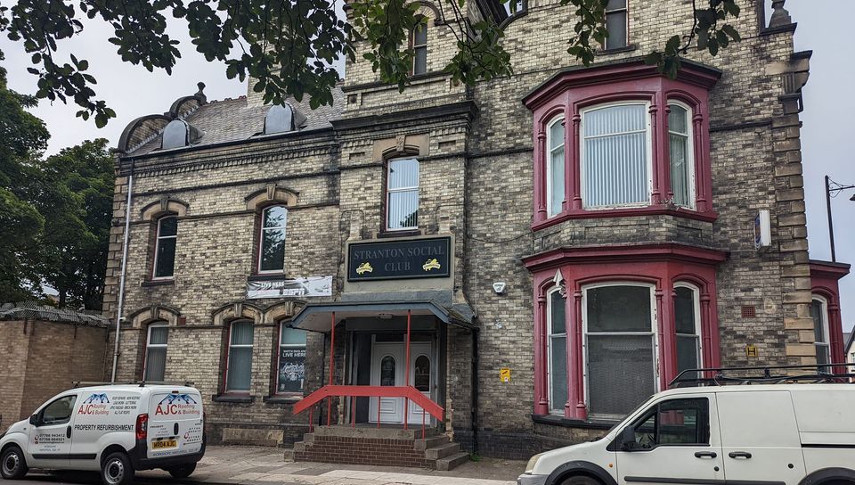 Stranton Social Club Christmas Party (Disco), Stranton Social Club ...