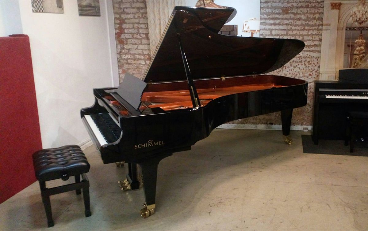 Lets Play The Piano Manchester - February Event - Audience Welcome ...