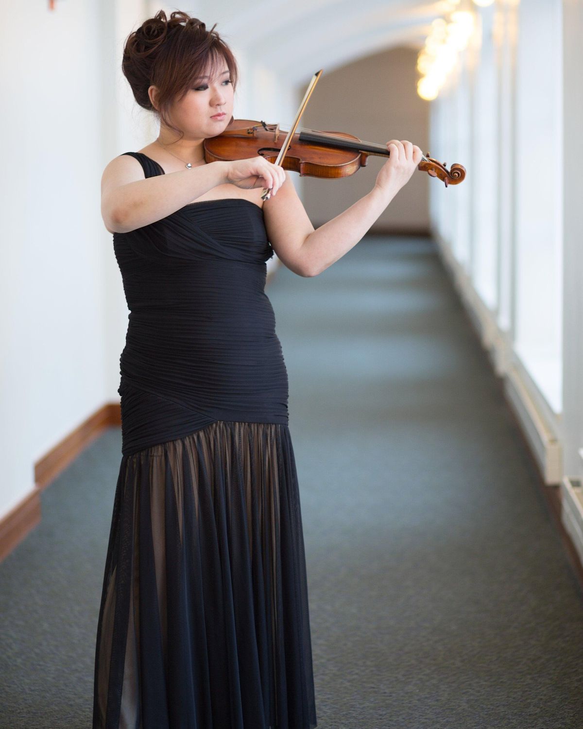 Jenny Wu Solo Classical Violin at Luvwoo Bar, Luvwoo Bar, St. Louis, 24 ...