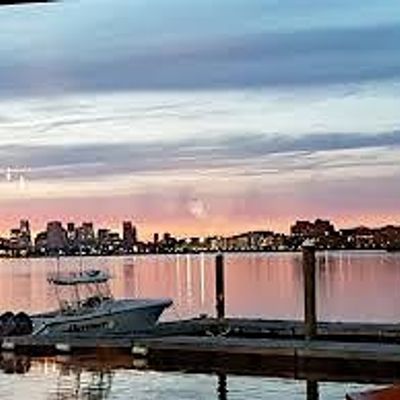 Tour with Friends of the Harborwalk: Bostons Secret Harbor, Venezia ...