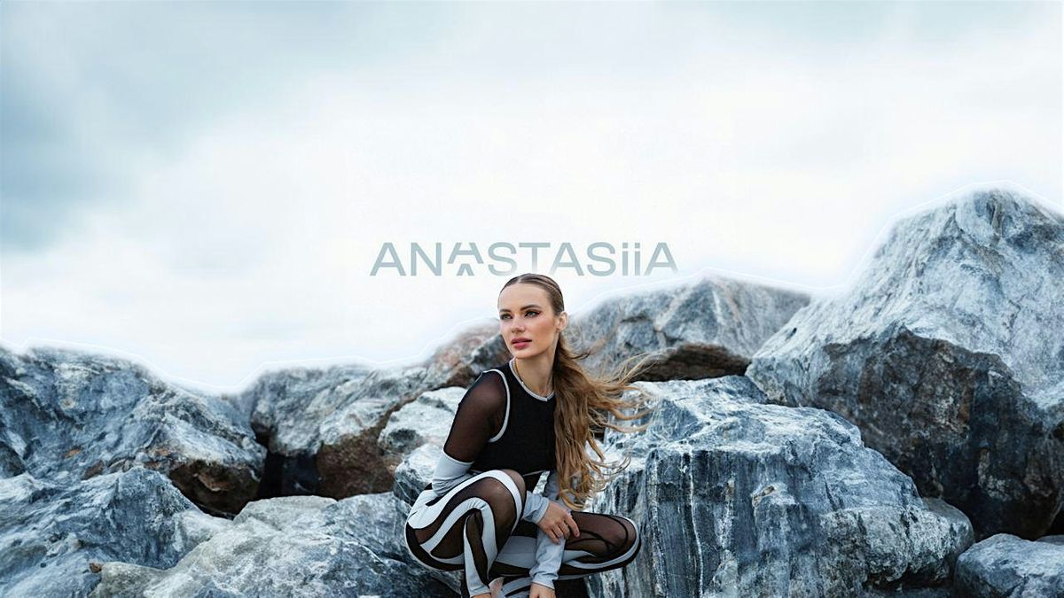 NEW YEARS CAROUSEL, Lobby Bar at Cadillac Hotel, Miami Beach, 31 ...