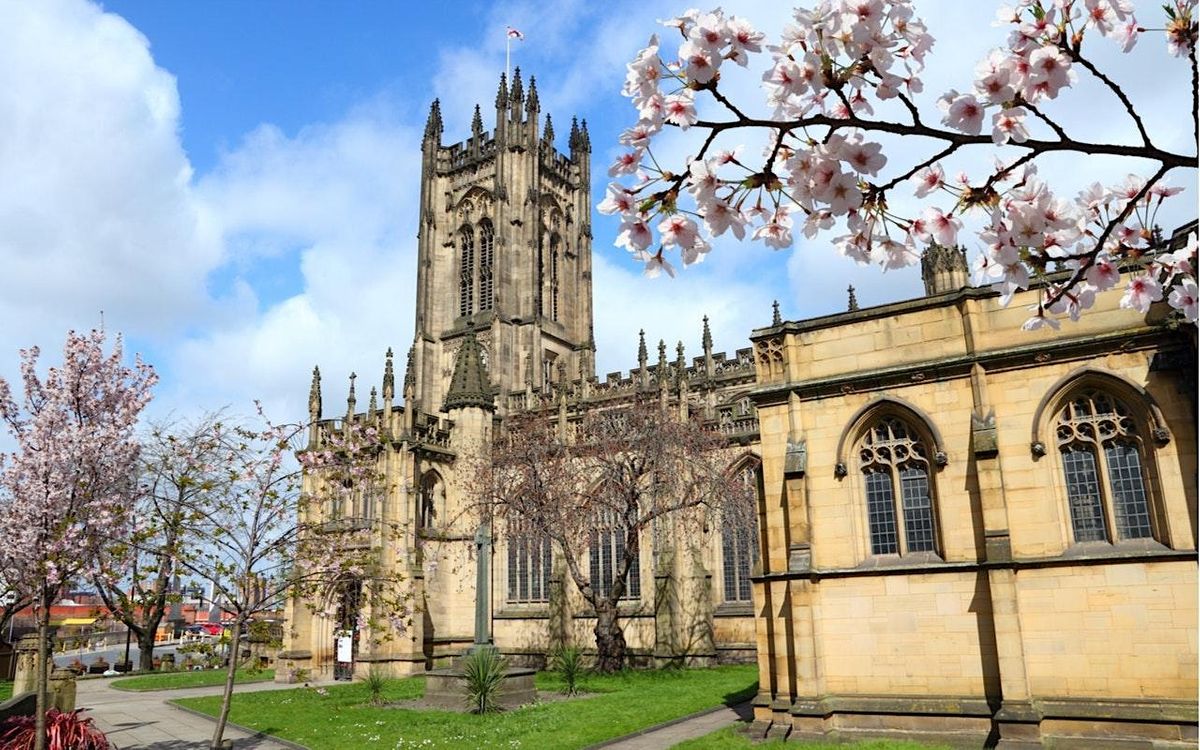 Highlights of Manchester: Outdoor Escape Game, Manchester Cathedral, 10 ...