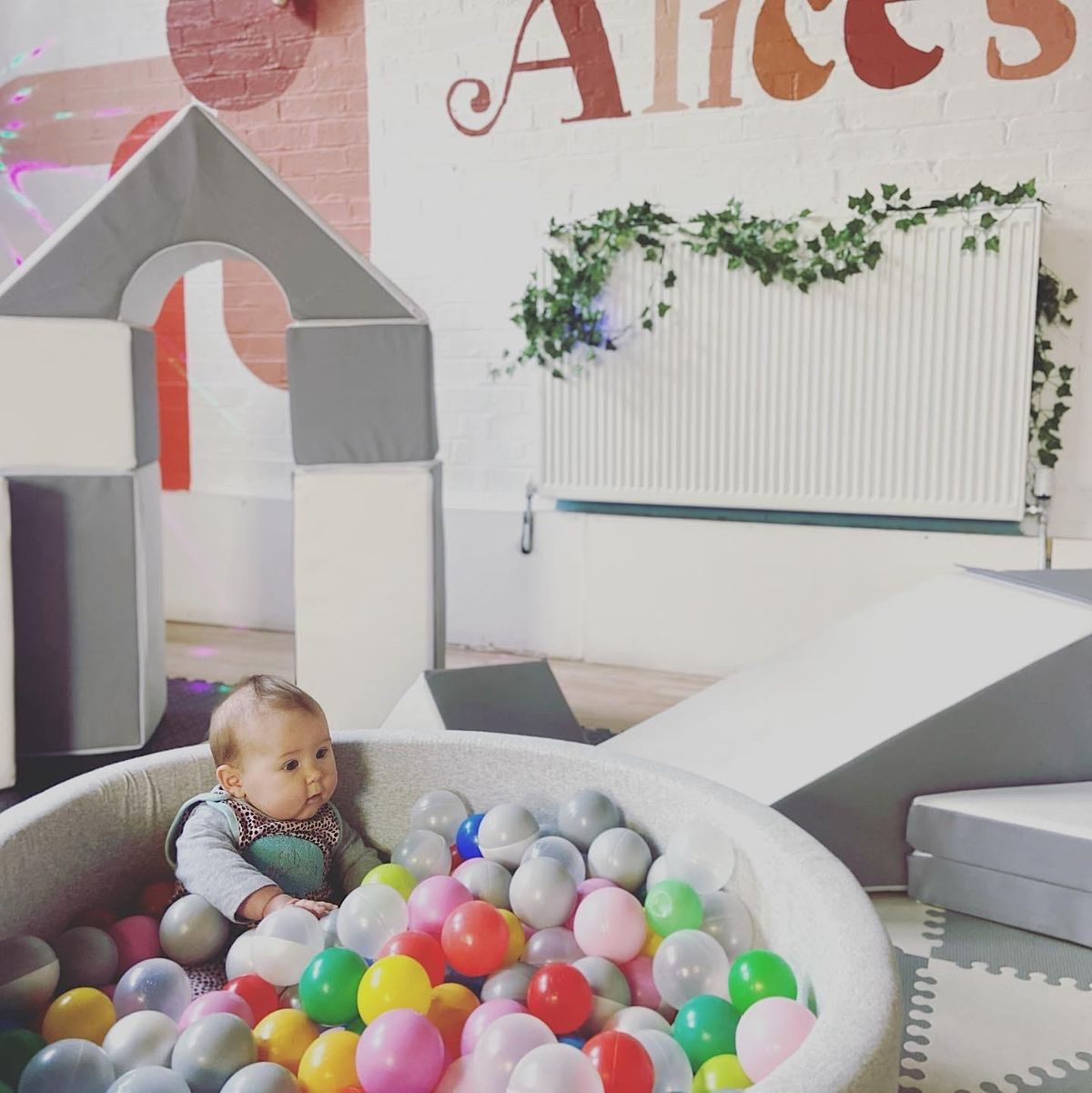 Soft Play & Sensory Morning, Alice's in Barnes, Kitson Hall, London, 22 ...