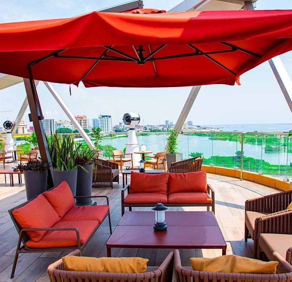 Turaka Mondays At Ebony Life Place with Sip and Paint . NG, EbonyLife ...