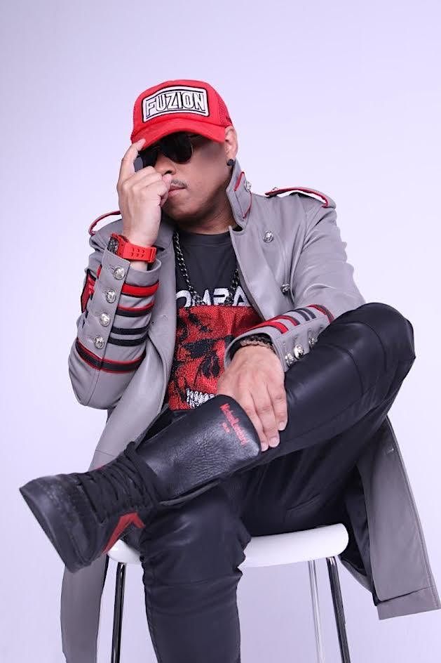 NYFW F/W24 Runway Michael Lombard Collection- Powered by EleKtra ...