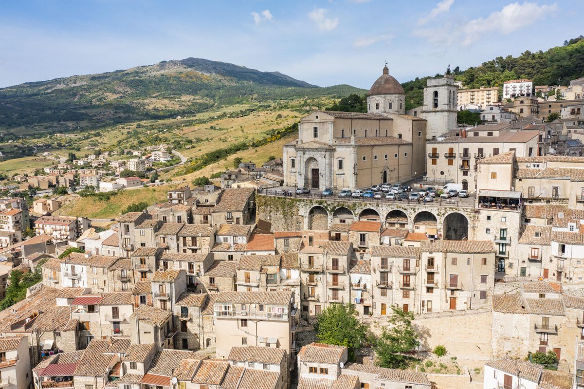 Walking tour a Petralia Sottana, Madonie Travel Service T.O AdV ...