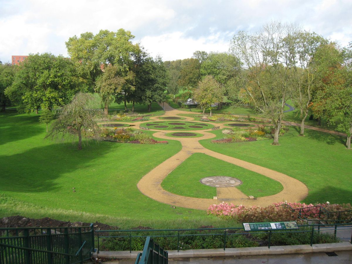 Celebrating SEE PhD, MPhil and MRes successes, Peel Building, Salford ...