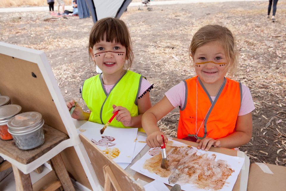 Nature Play Week Pop-Up Bush Playgroup, Laurimar Creek Reserve ...