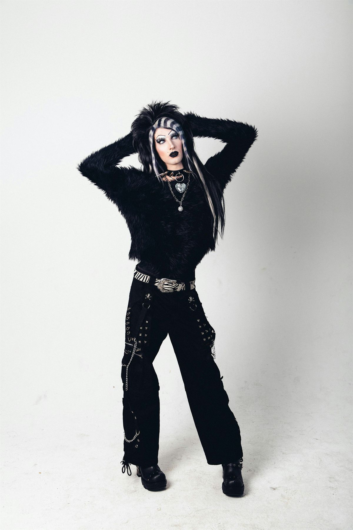 6arelyhuman: The Sassy Scene Tour, Space Ballroom, Hamden, 17 October ...