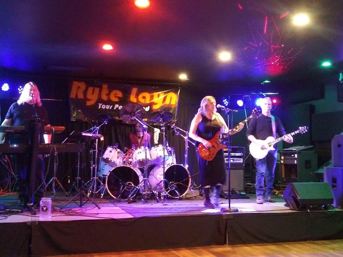 ryte-layn-brings-in-the-weekend-at-happy-hours-happy-hours-eugene