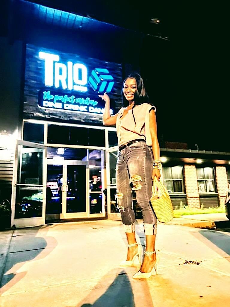 Fall Singles Event, Trio, Winton Place, Rochester, NY, USA, 4 October ...