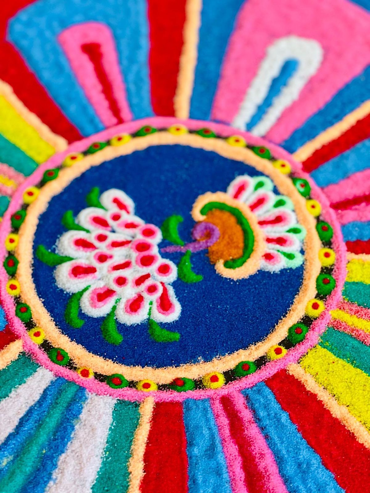 莲师法会前行 沙坛城&荟供朵玛制作仪式 Sand Mandala & Torma Preparation for Guru Prayers ...