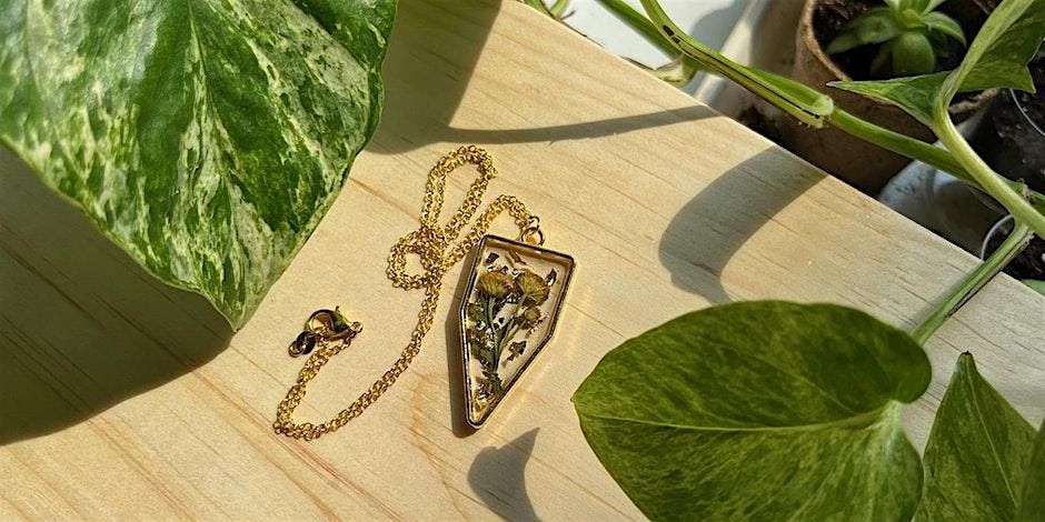 Floral Resin Jewelry Workshop, Hello Maker, London, 12 June 2024 ...