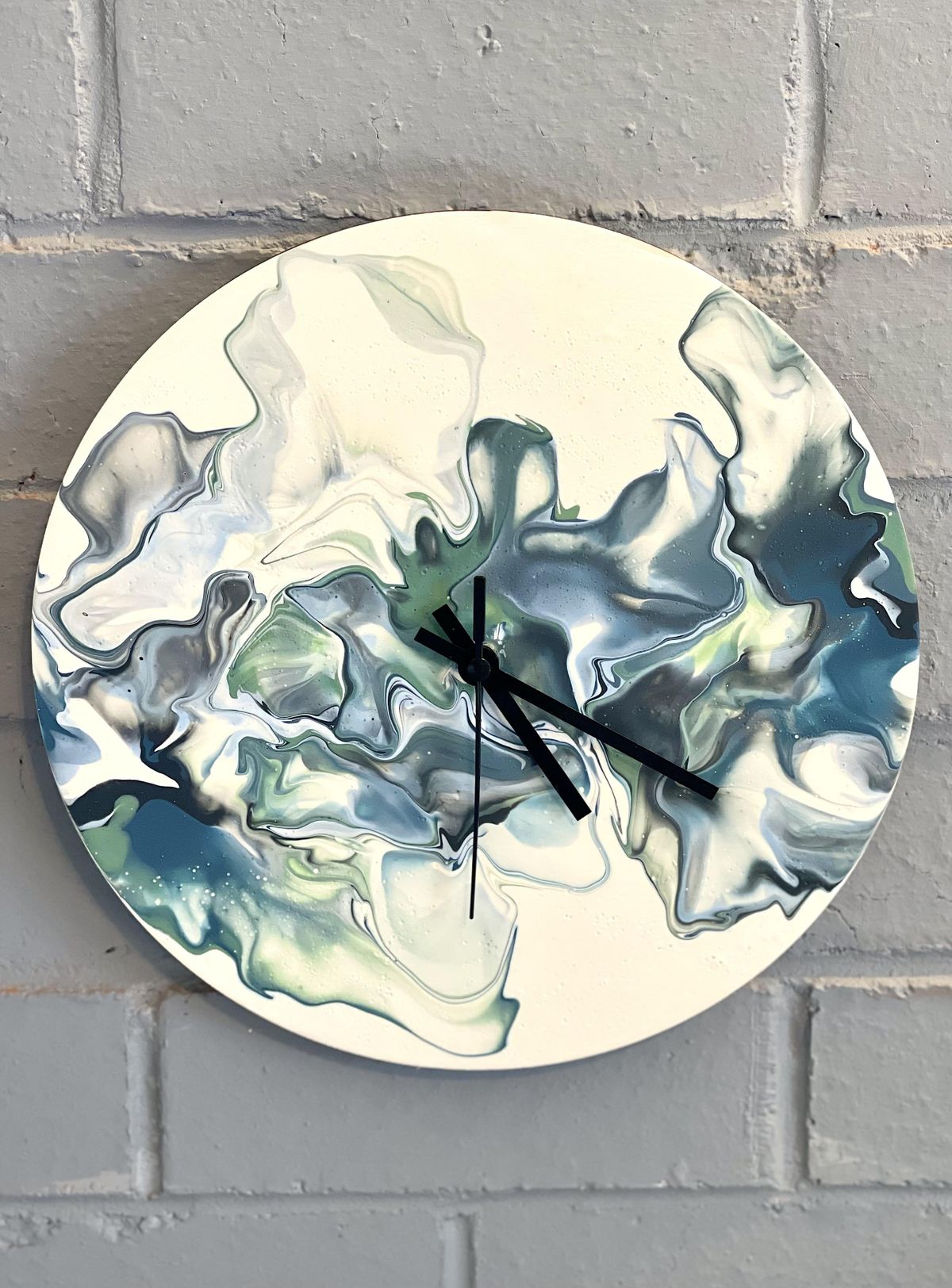 Acrylic Paint Pour Clock Paint and Sip Workshop!, 305 Redland Bay Rd ...