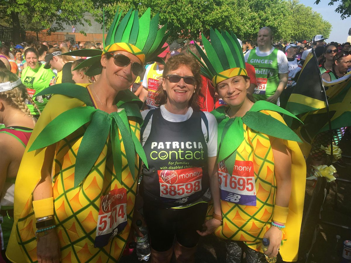 London Marathon Cheering Point, Mile 16, London, 21 April 2024 ...