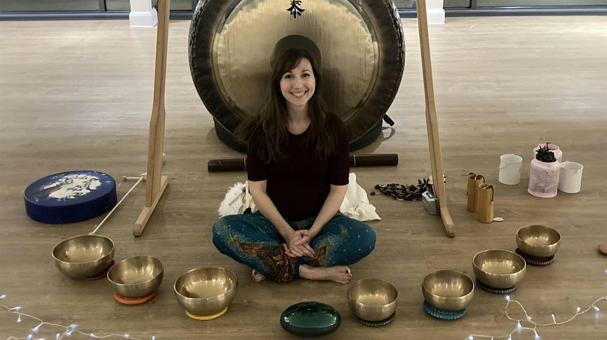 Gong Bath Meditation, Great Hollands Pavilion, Bracknell, 12 April 2024 ...