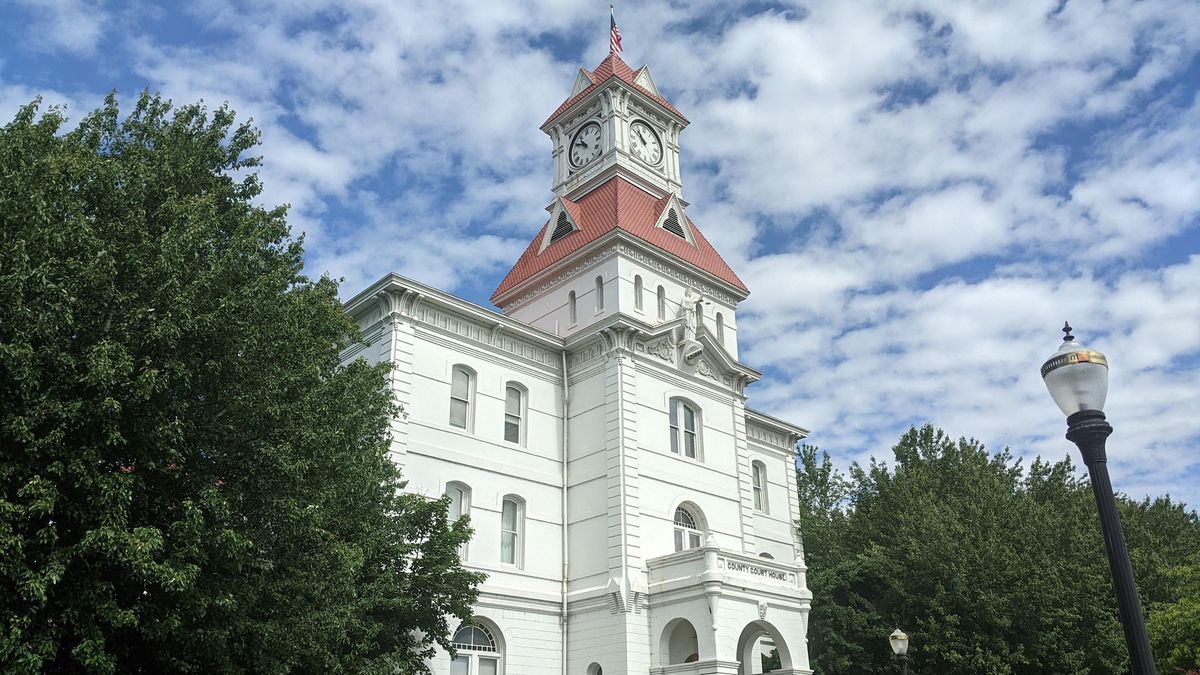 Corvallis Scavenger Hunt Walking Tour & Game, Park at Riverfront ...