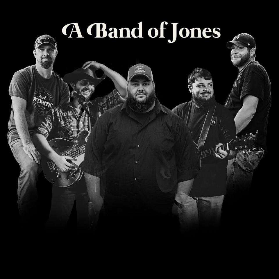 A Band of Jones acoustic at TXM Lindale, Texas Music City Grill ...