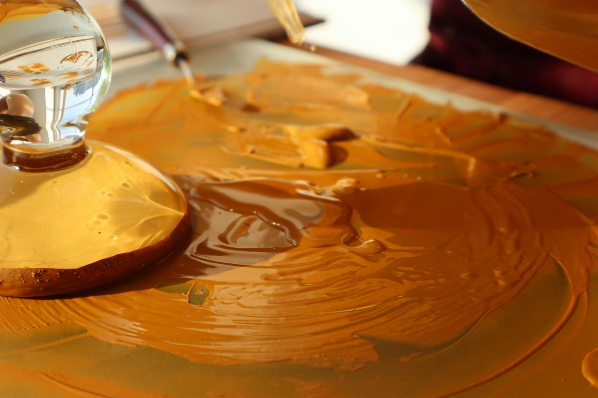 Natural Paint Making Class: Seashell Palette, Bendix Building, Los ...