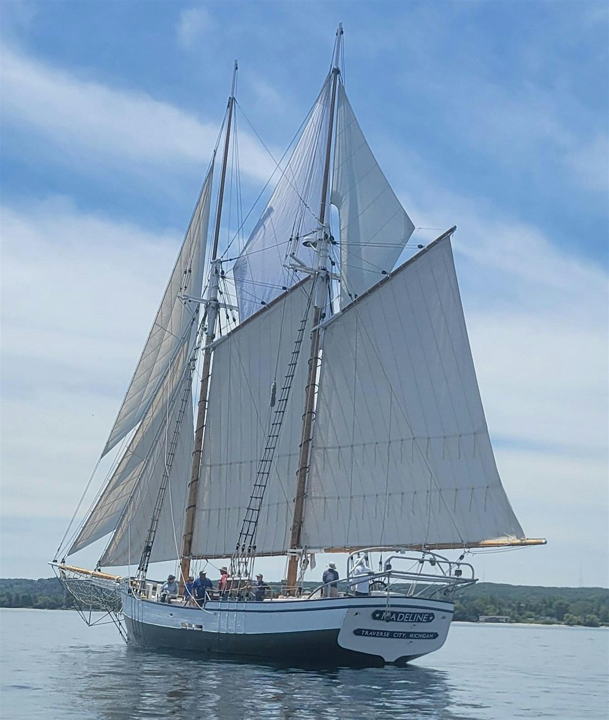 Maritime Heritage Alliance -Heritage Sail Aboard the Schooner Madeline ...