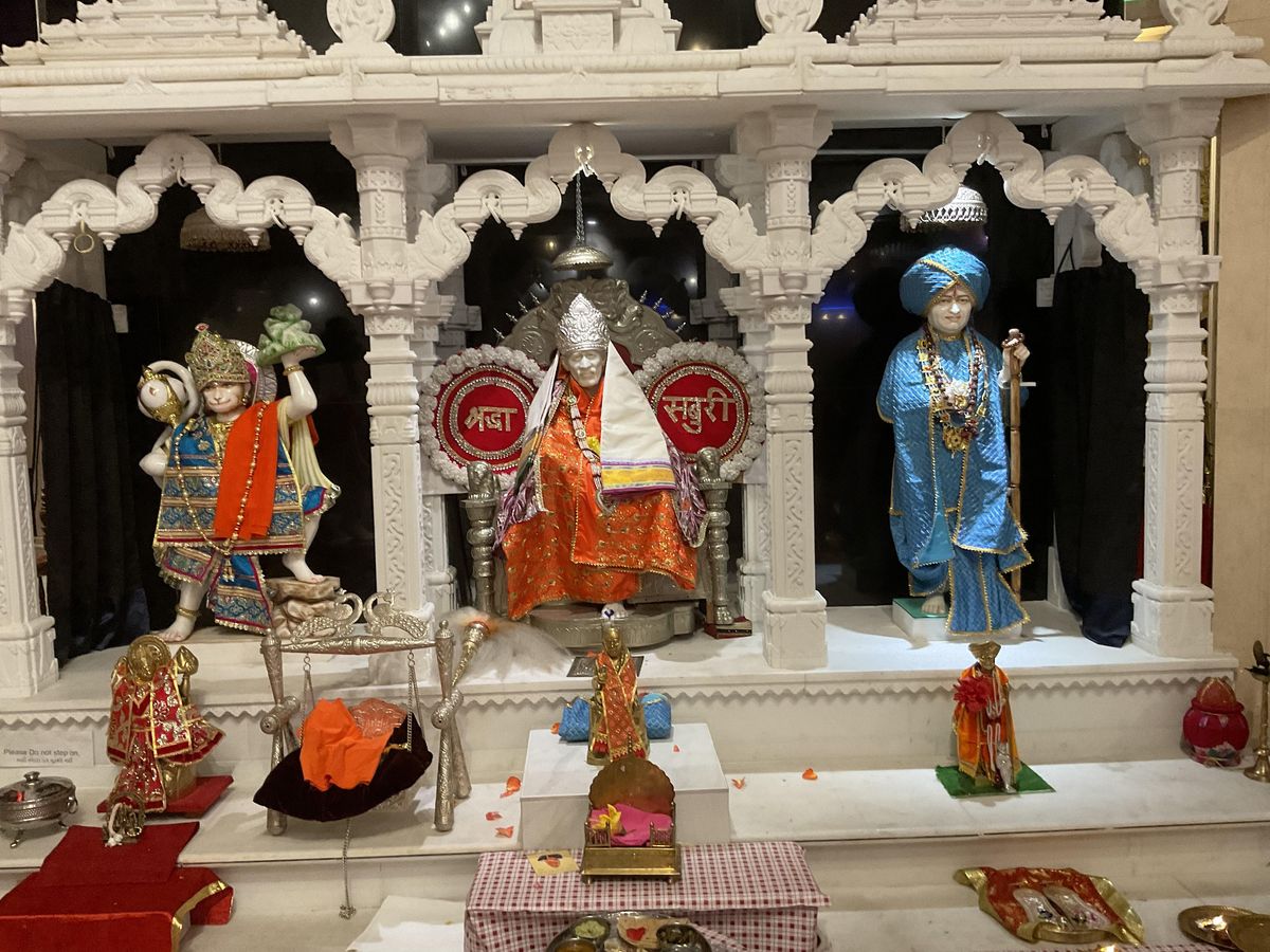 Shirdi Sai Baba Bhajan followed by Aarti and Mahaprasad, 311 E Palm Ave ...