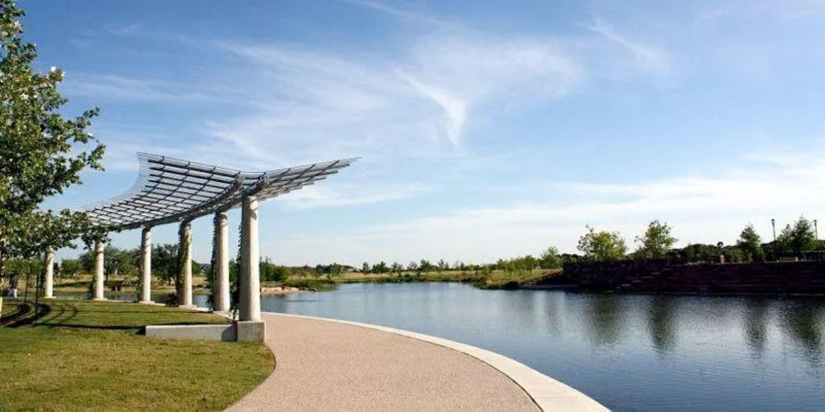 Yoga & Farmers Market at Mueller - Sundays at 10:00am, Mueller Lake ...