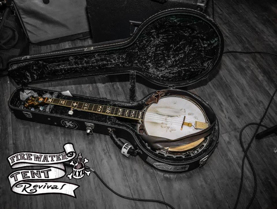 The Fly’s Tie Irish Pub Atlantic Beach Florida, Fly's Tie Irish Pub ...