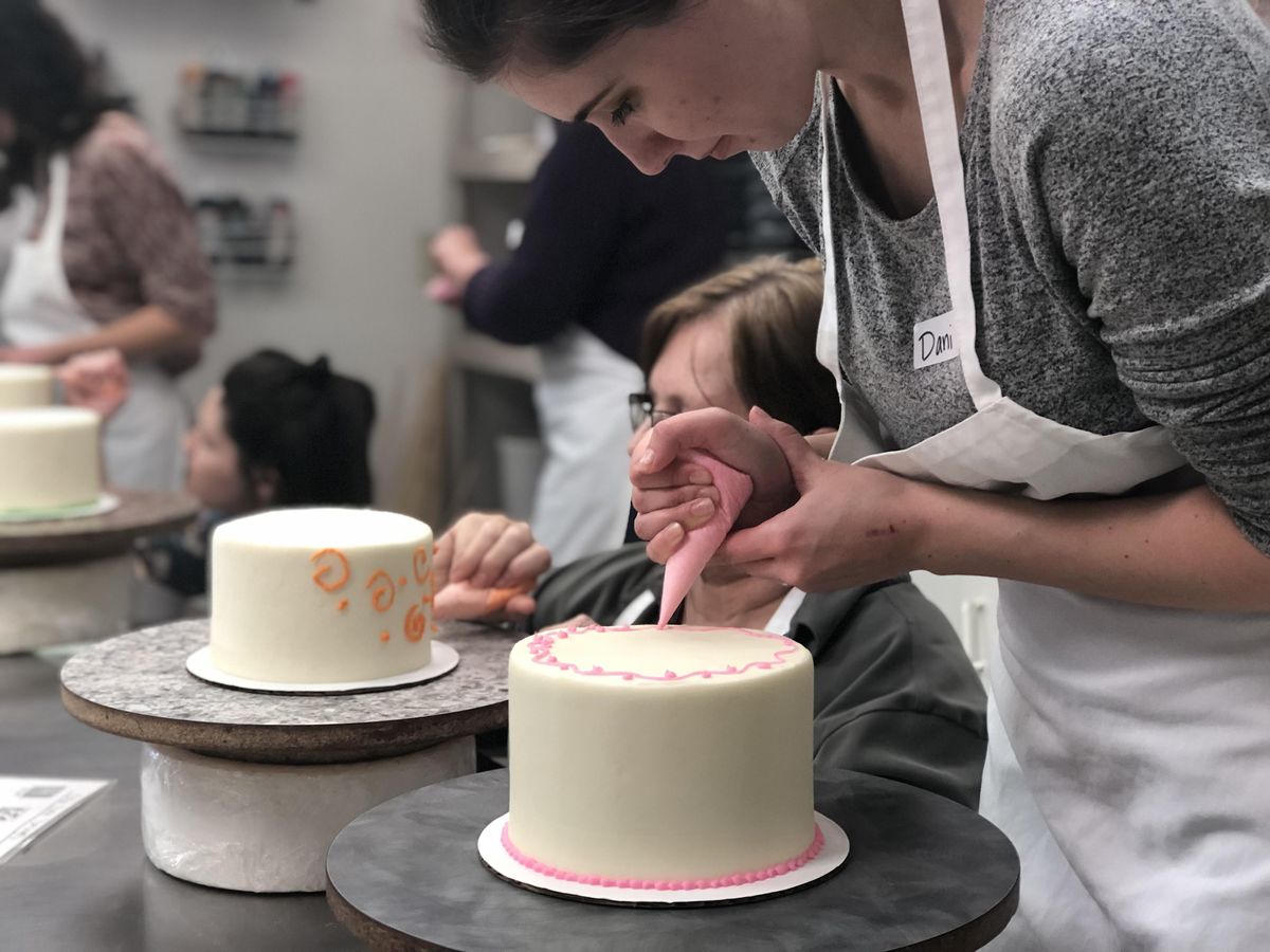 Cake Decorating: PRIVATE CLASS AVAILABLE, Classic Cakes, Carmel, 25 ...